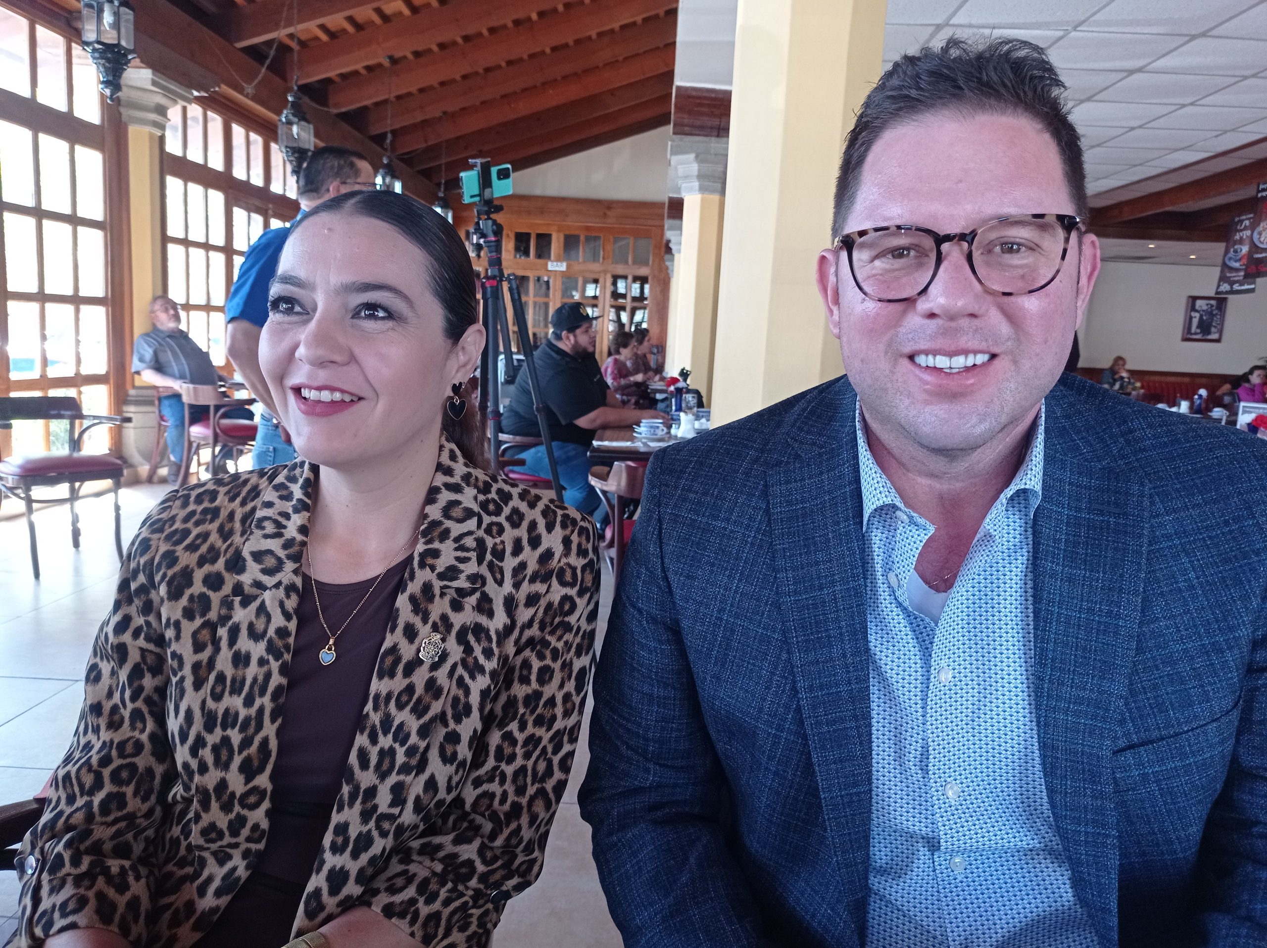 Aclara Rodolfo Martínez postura sobre la política. - Asiescomo.com.mx